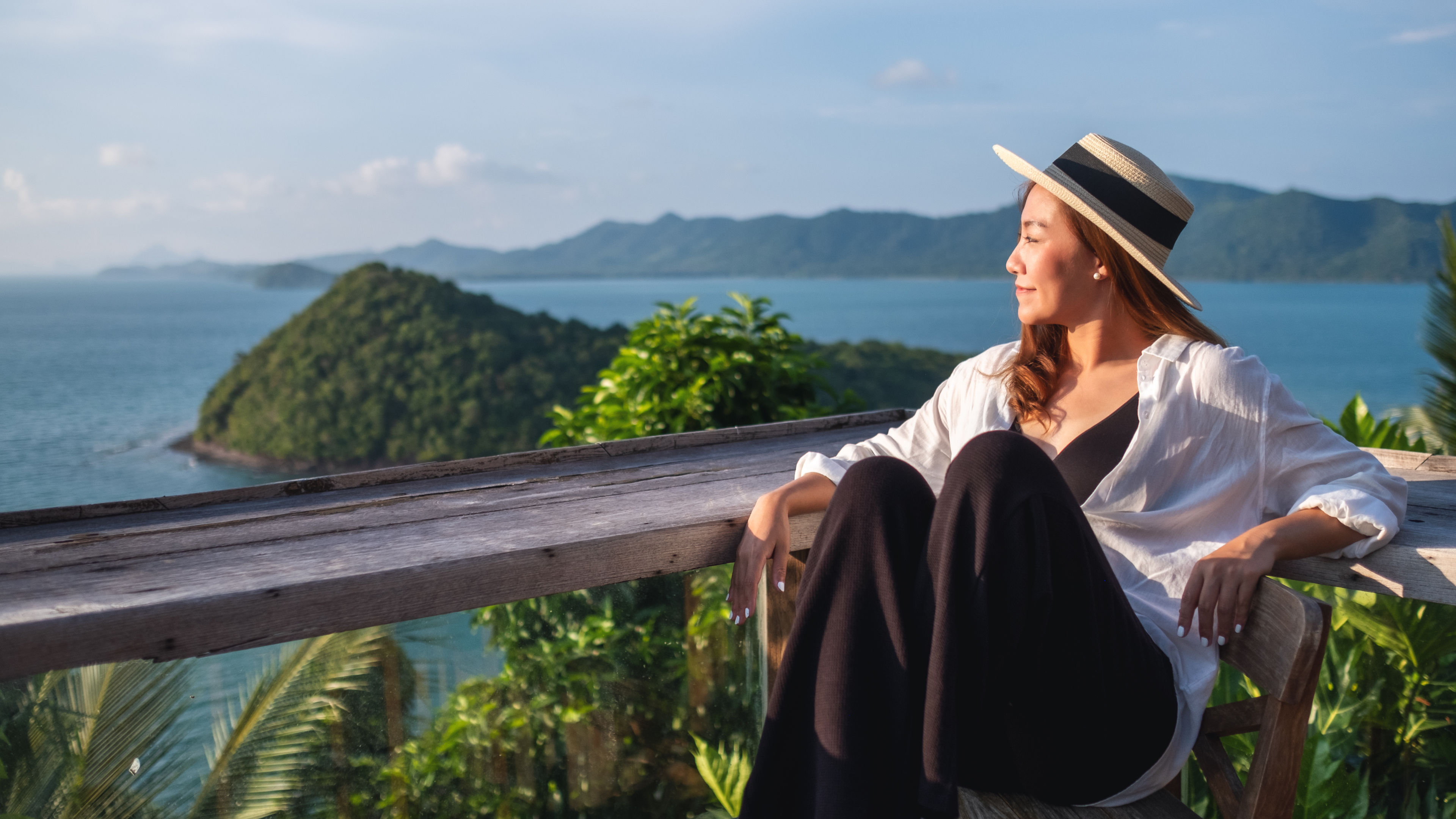 Mga Diskarte sa Smart para sa isang Luxury Staycation Nang Hindi ... Mga Diskarte sa Smart para sa isang Luxury Staycation Nang Hindi ...